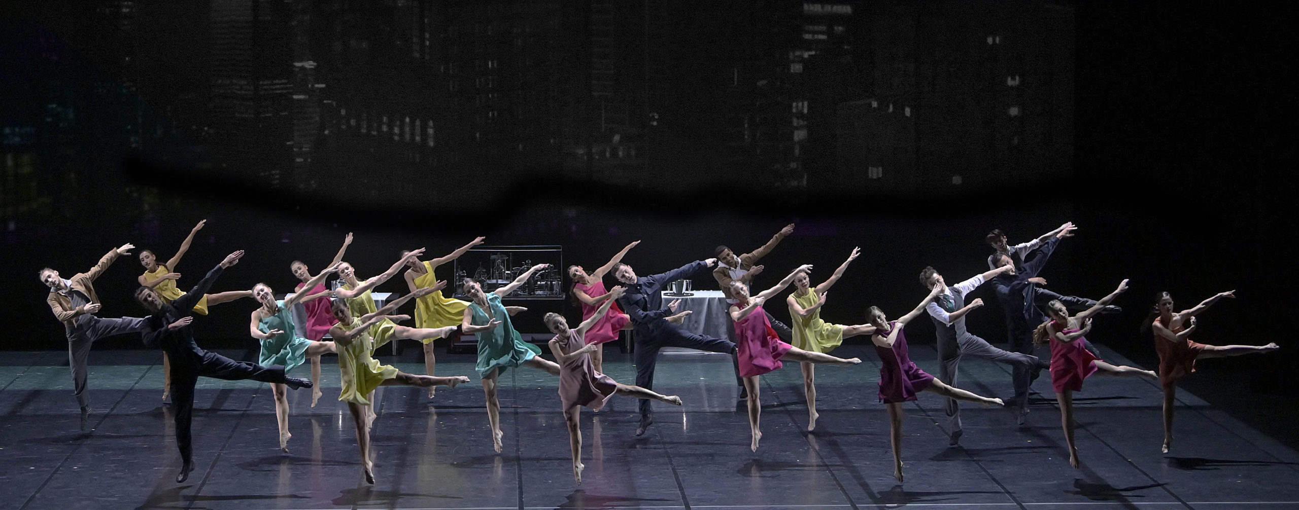 Le Lac des cygnes, Angelin Preljocaj, Chaillot – Etat-critique.com